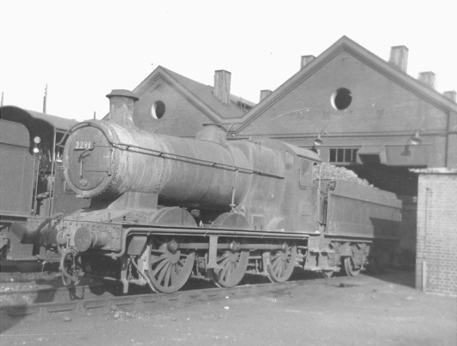 Leamington Shed: Ex-GWR 2251 Class 0-6-0 No 2291 is seen standing ...