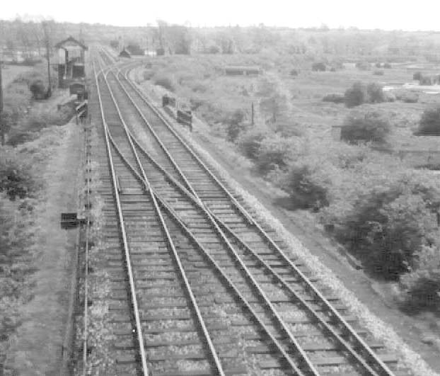 Water Orton Station: Looking towards Park Lane Junction with the signal ...